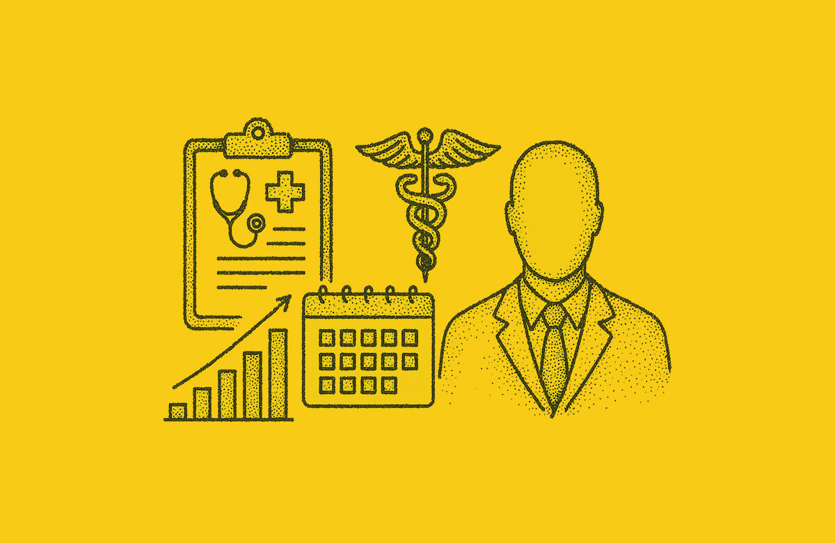 What is a Practice Administrator [+ How to Become One in 2026]